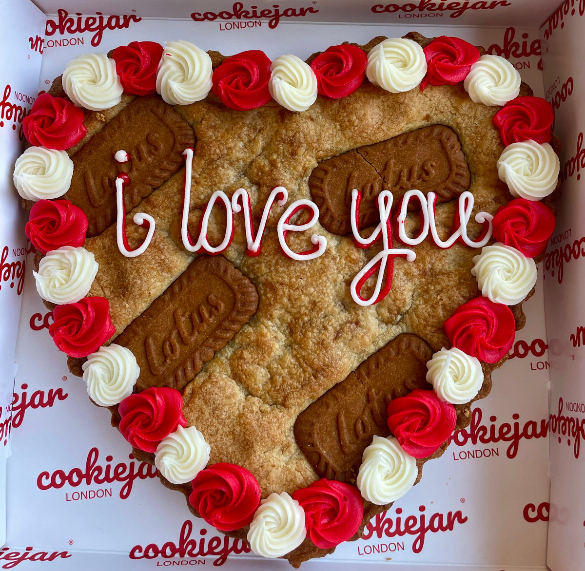 I Love You Heart Cookie – Cookie Jar London